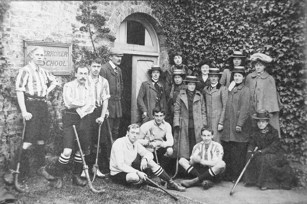 Bushey Art Schools - Bushey Museum & Art Gallery