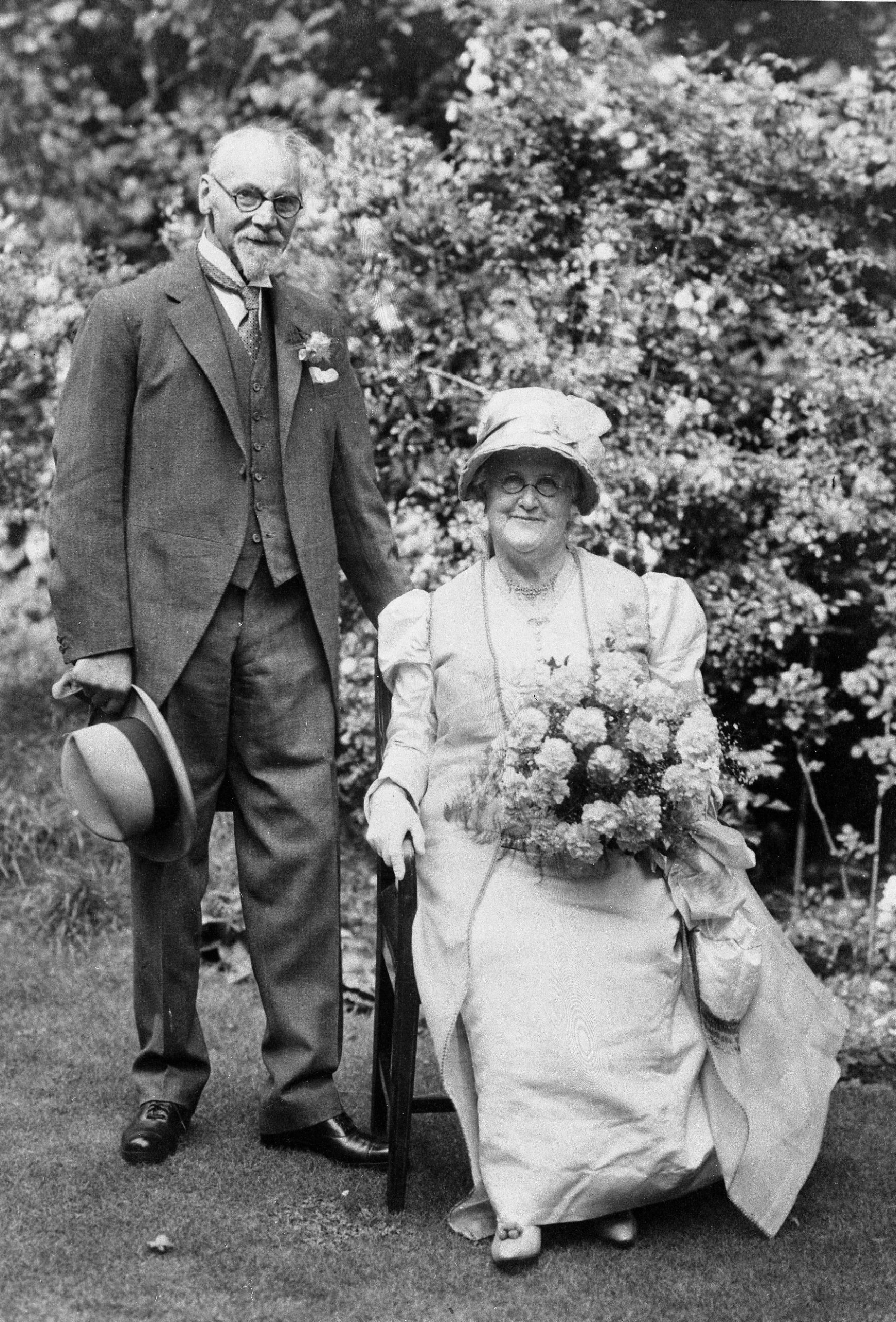 Bushey Heath Pottery - Bushey Museum & Art Gallery