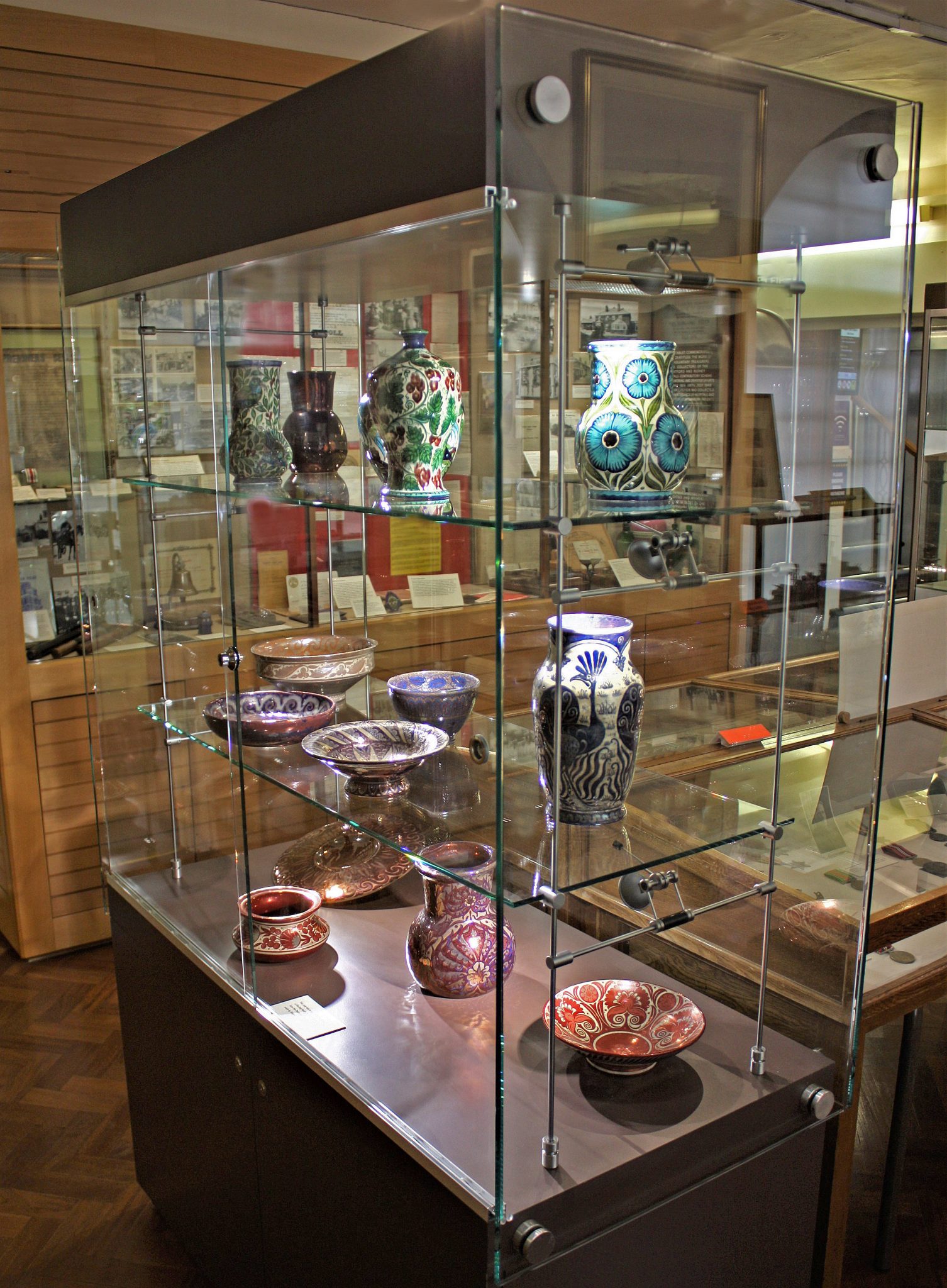 Bushey Heath Pottery - Bushey Museum & Art Gallery